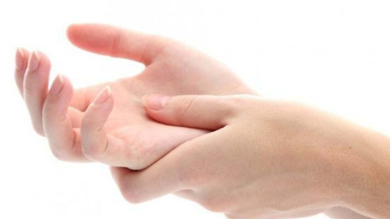 Sharpen Your Memory With These 3 Easy Hand And Finger Exercises | Times Now