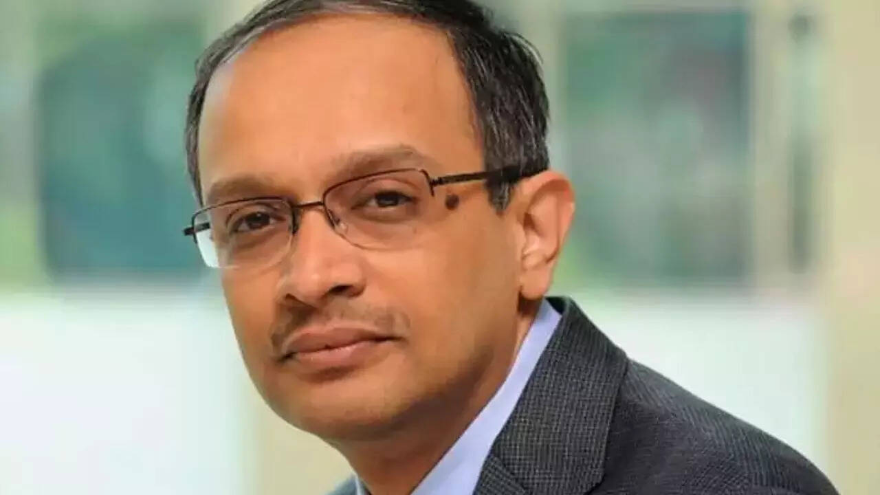 This IIT-IIM Alumnus is HIGHEST PAID CFO of Tata Group - But He's Not ...