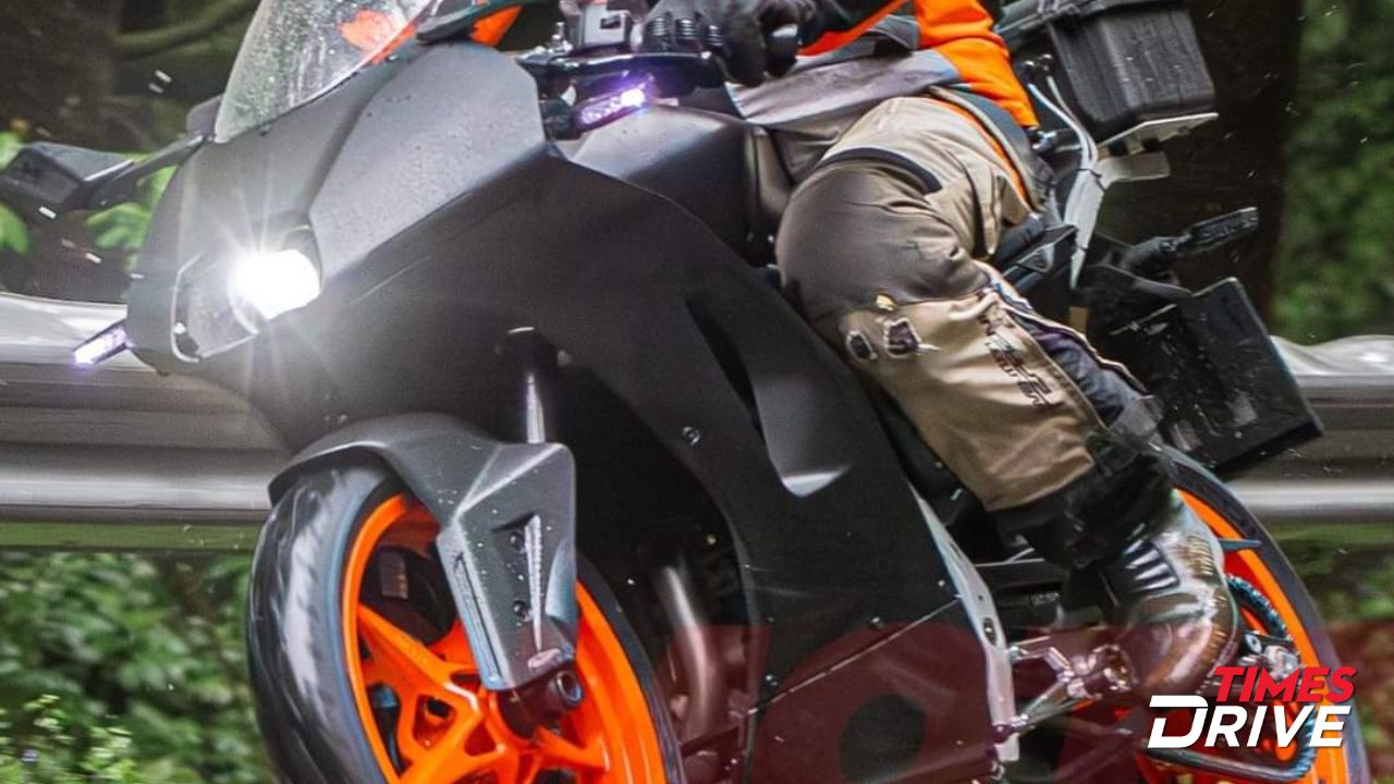 2024 KTM RC 390 Spotted More Clearly, Redesigned Fairing And Much More ...