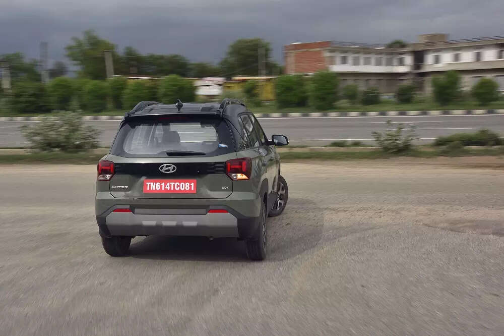 Exter Review | Hyundai Exter First Drive Review: Mileage, Colours, On ...