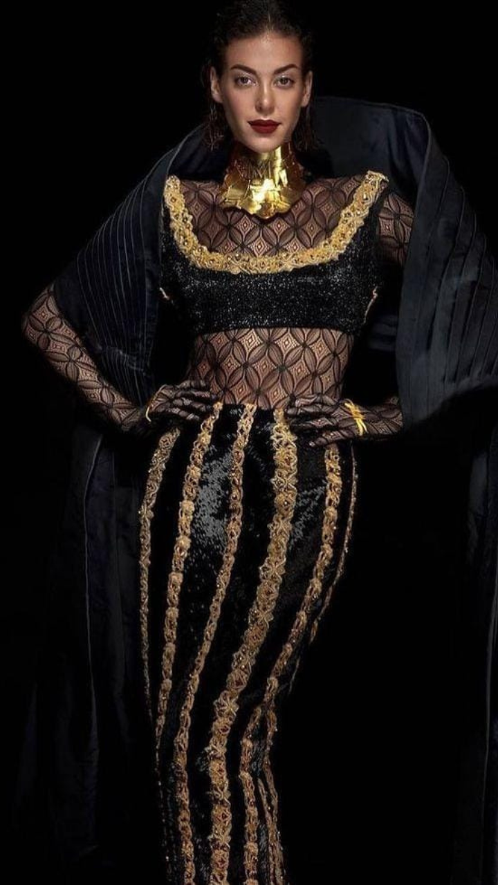 Indian Model Alicia Kaur's Glam Ramp Walk Looks