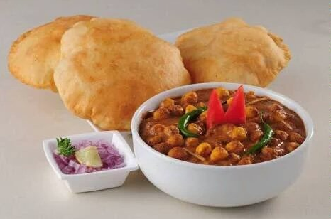 Planning A Sunday Brunch? Make This Delicious Chole Bhature Recipe At ...