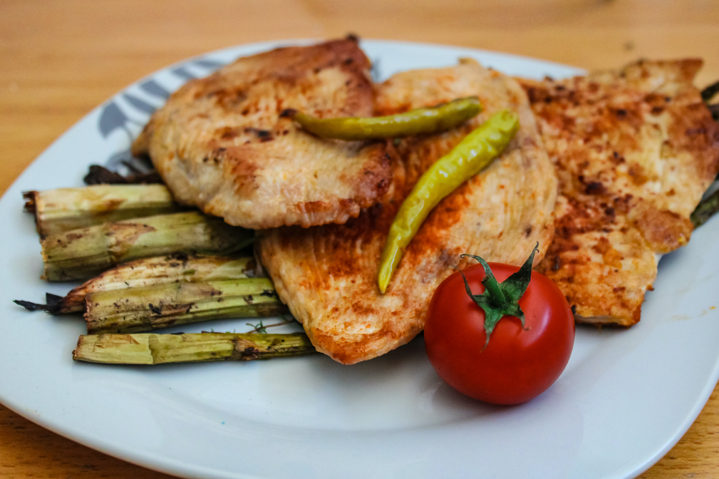 8 Muscle-Building Foods That You Must Include In Your Diet | Diet News ...