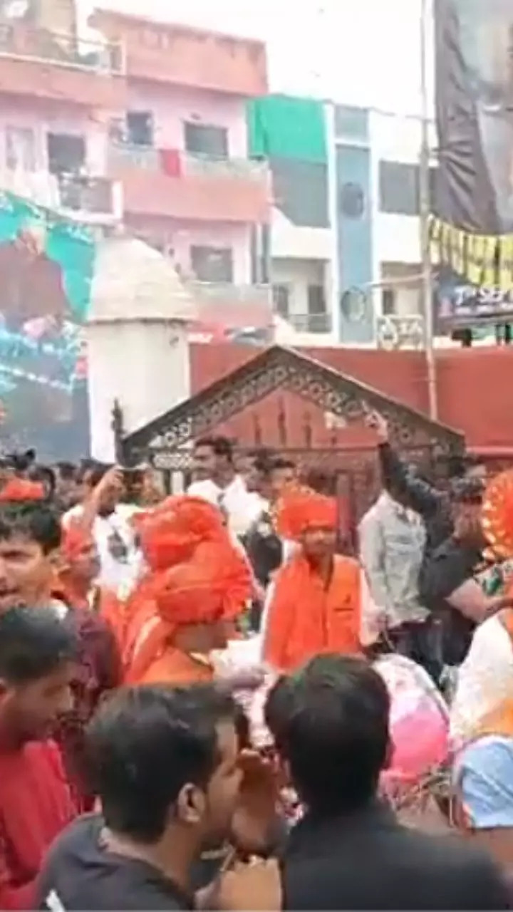 Jawan - Fans And Celebs At The Movie