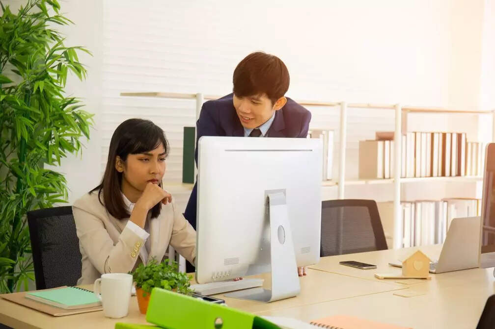 8 Ways To Politely Decline Extra Work Or Responsibilities At Work ...