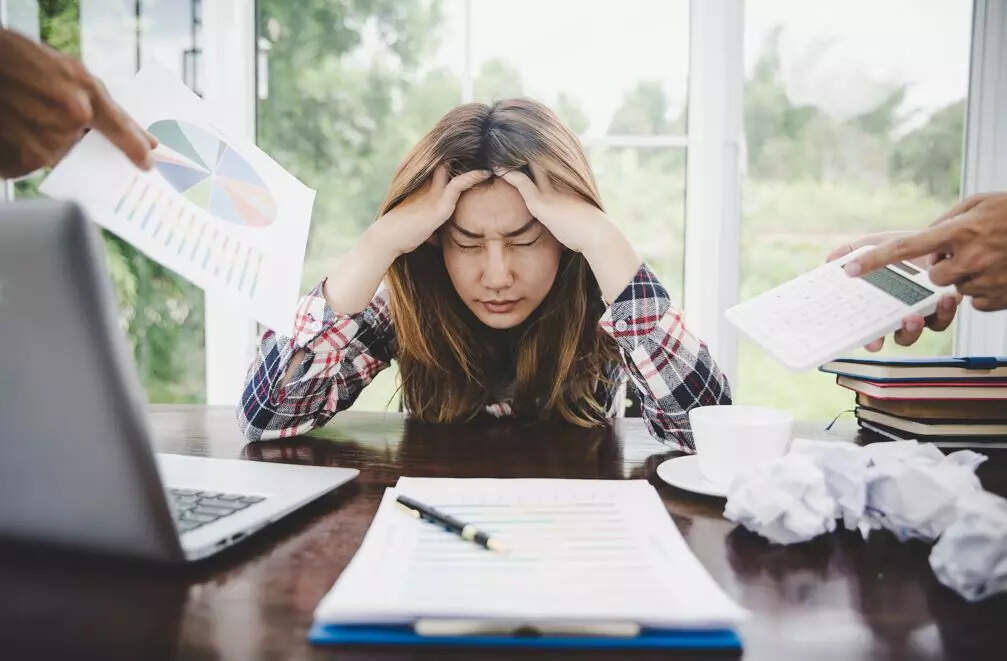 8 Ways To Politely Decline Extra Work Or Responsibilities At Work ...