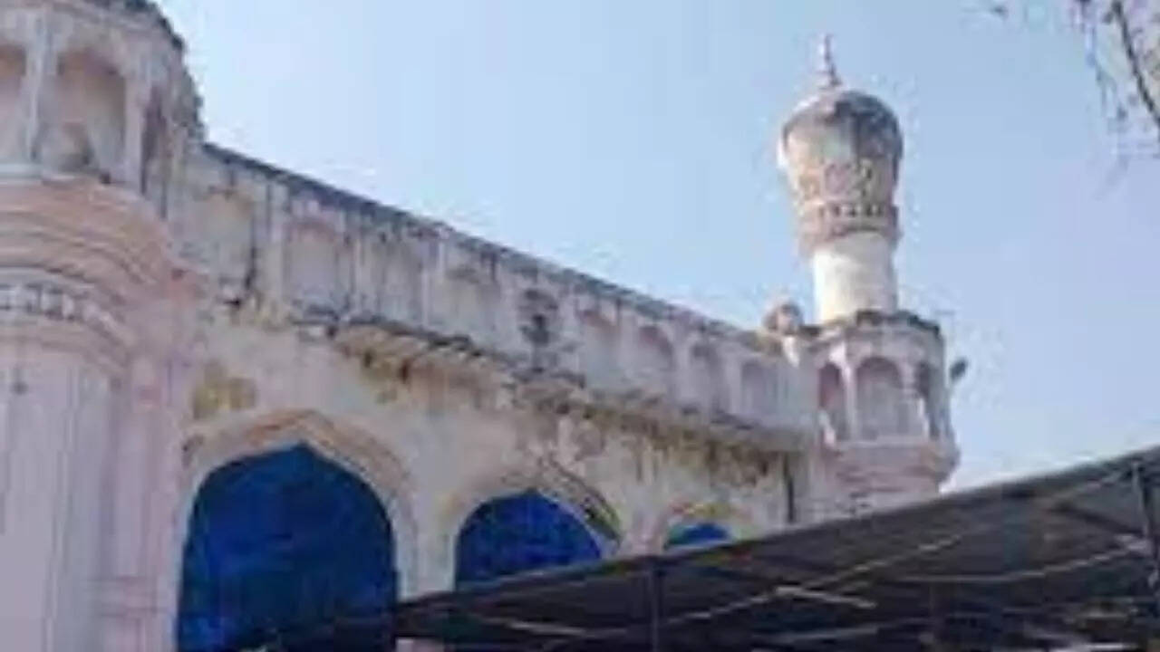 Eid-E-Milad 2023: Top 5 Mosques In Hyderabad To Visit With Your Friends ...