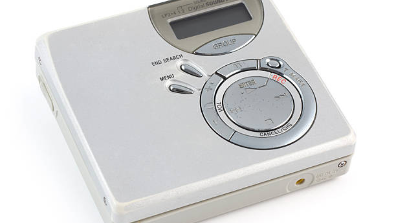 Only 90s Kids Can Relate To These ‘Hi-Tech’ Gadgets That Changed the ...