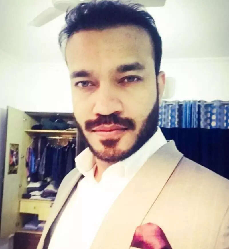 Bigg Boss 17 Contestants Instagram Photos and Updates: Meet Bigg Boss ...