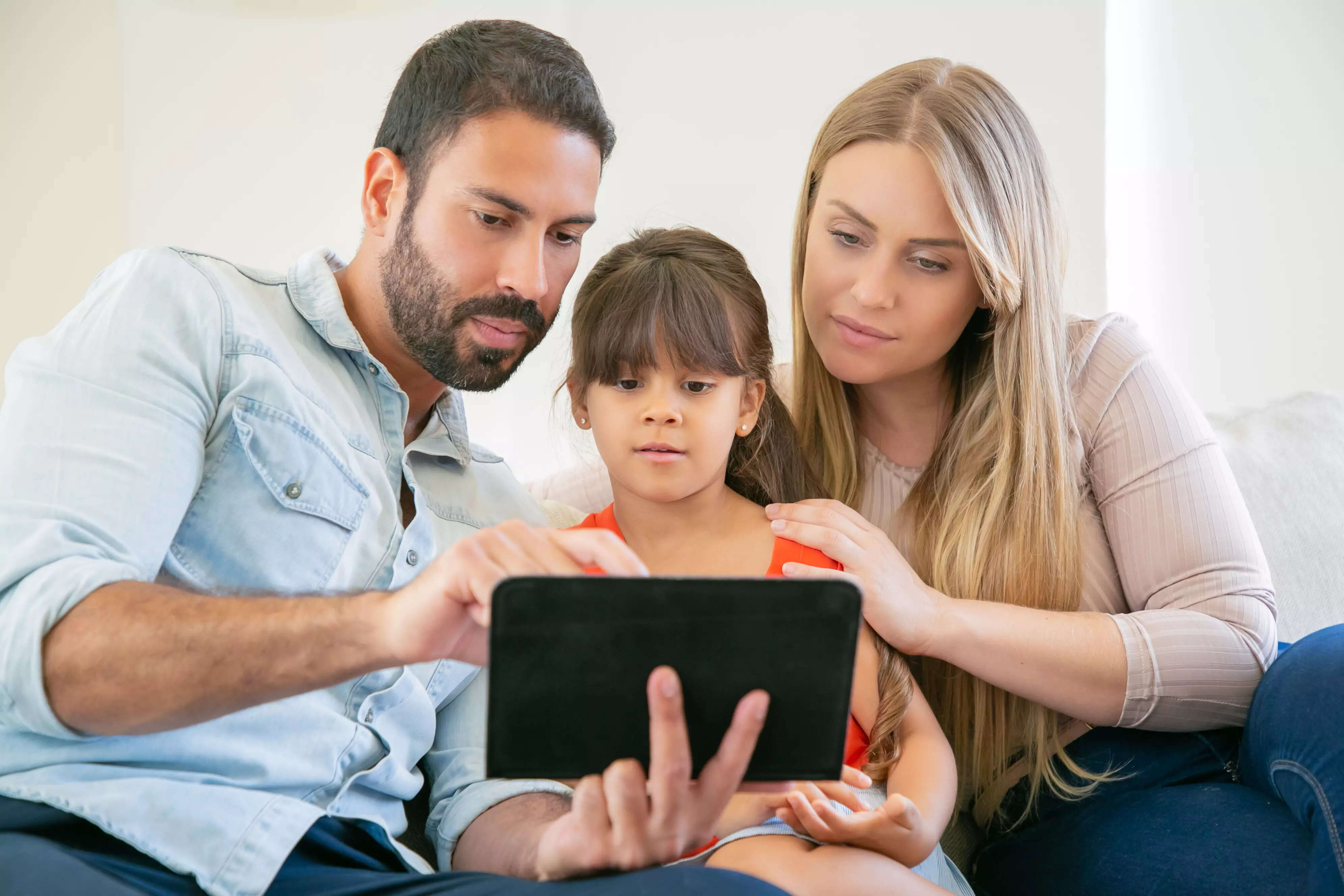 8 Challenges of Digital Age Parenting | Parents News, Times Now