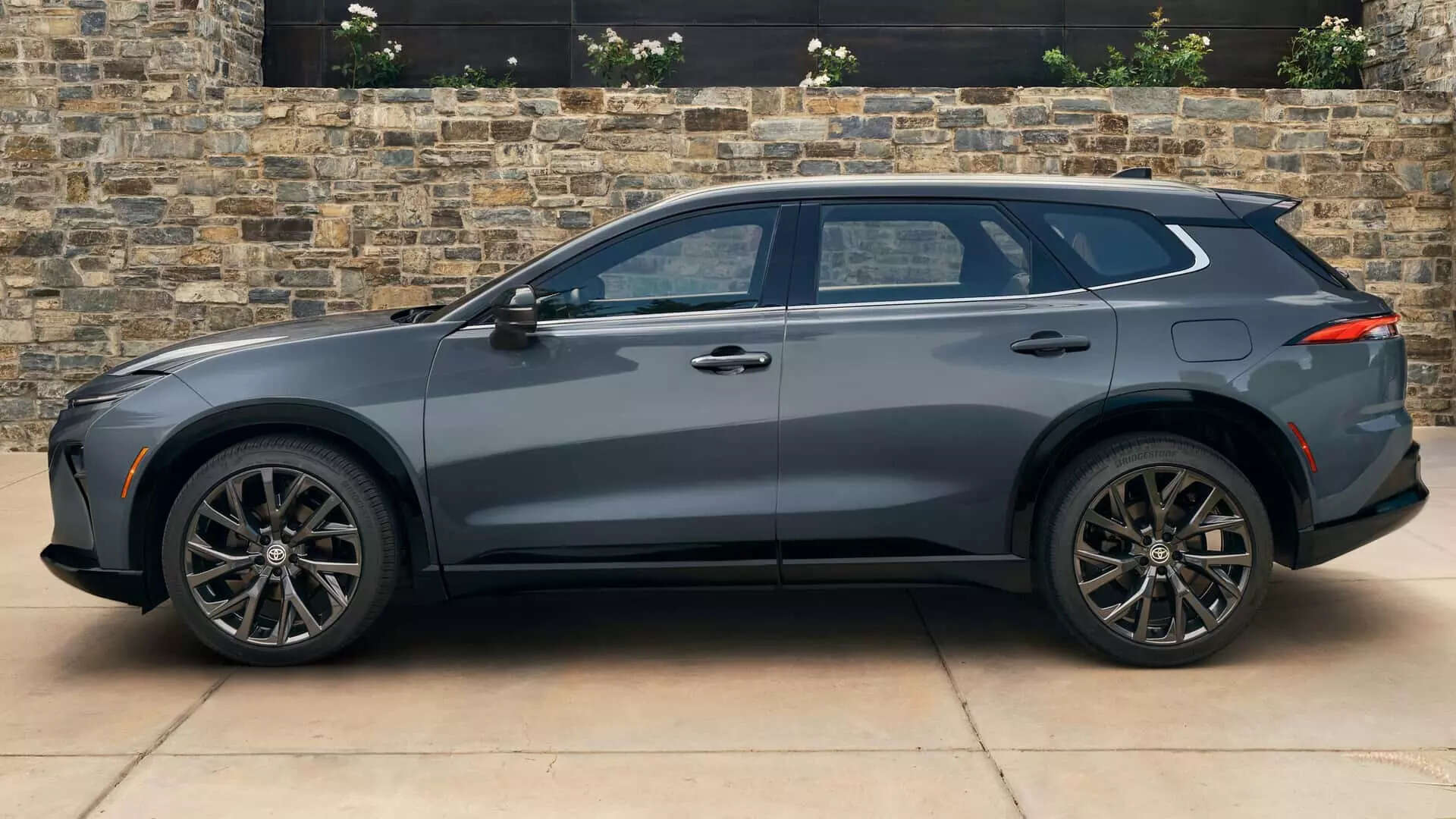 Possibility of 3 Row Wagon EV? : r/electricvehicles