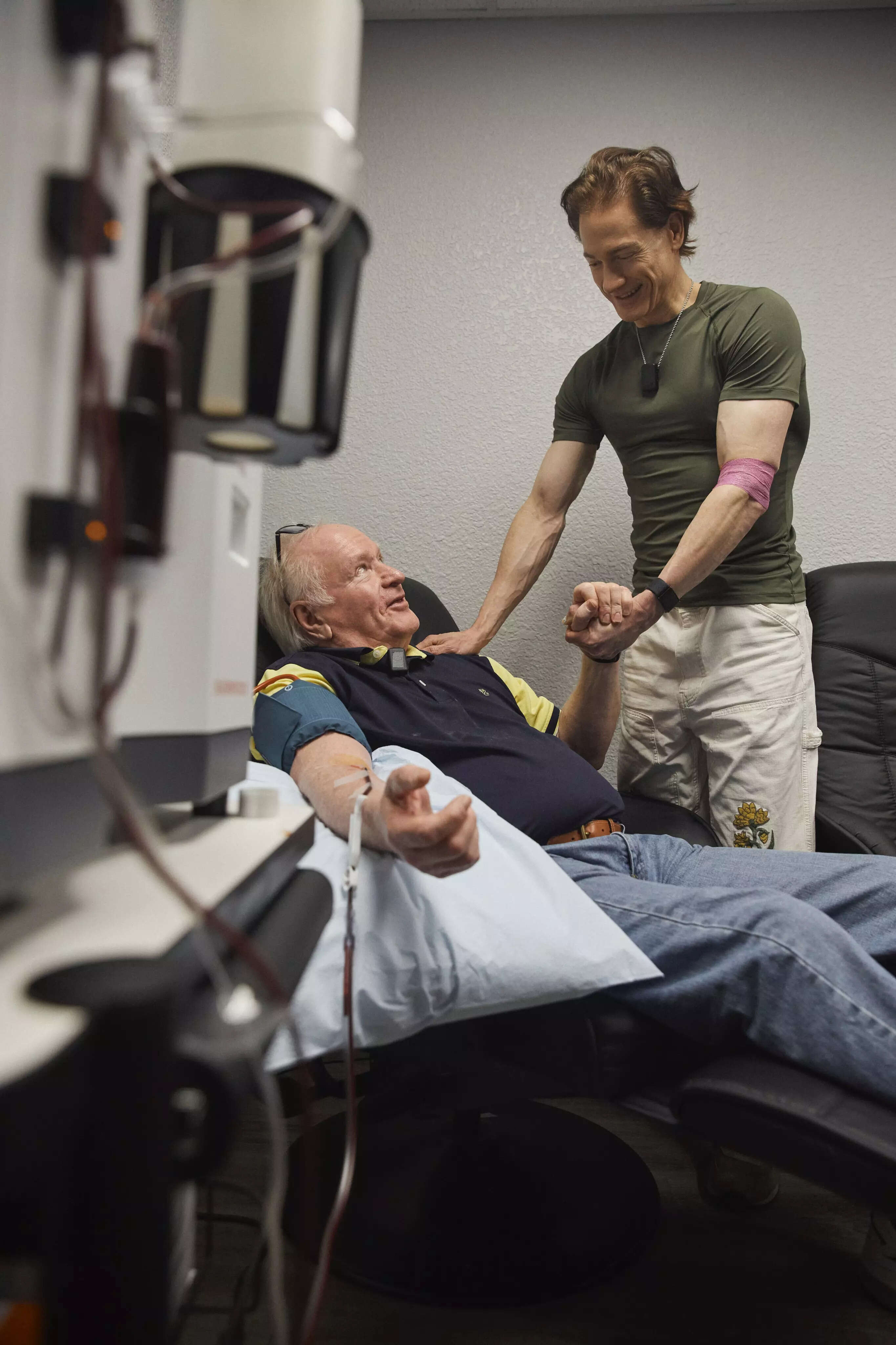 Bryan Johnson Makes His Father 25 Years Younger With His ‘Super Blood ...