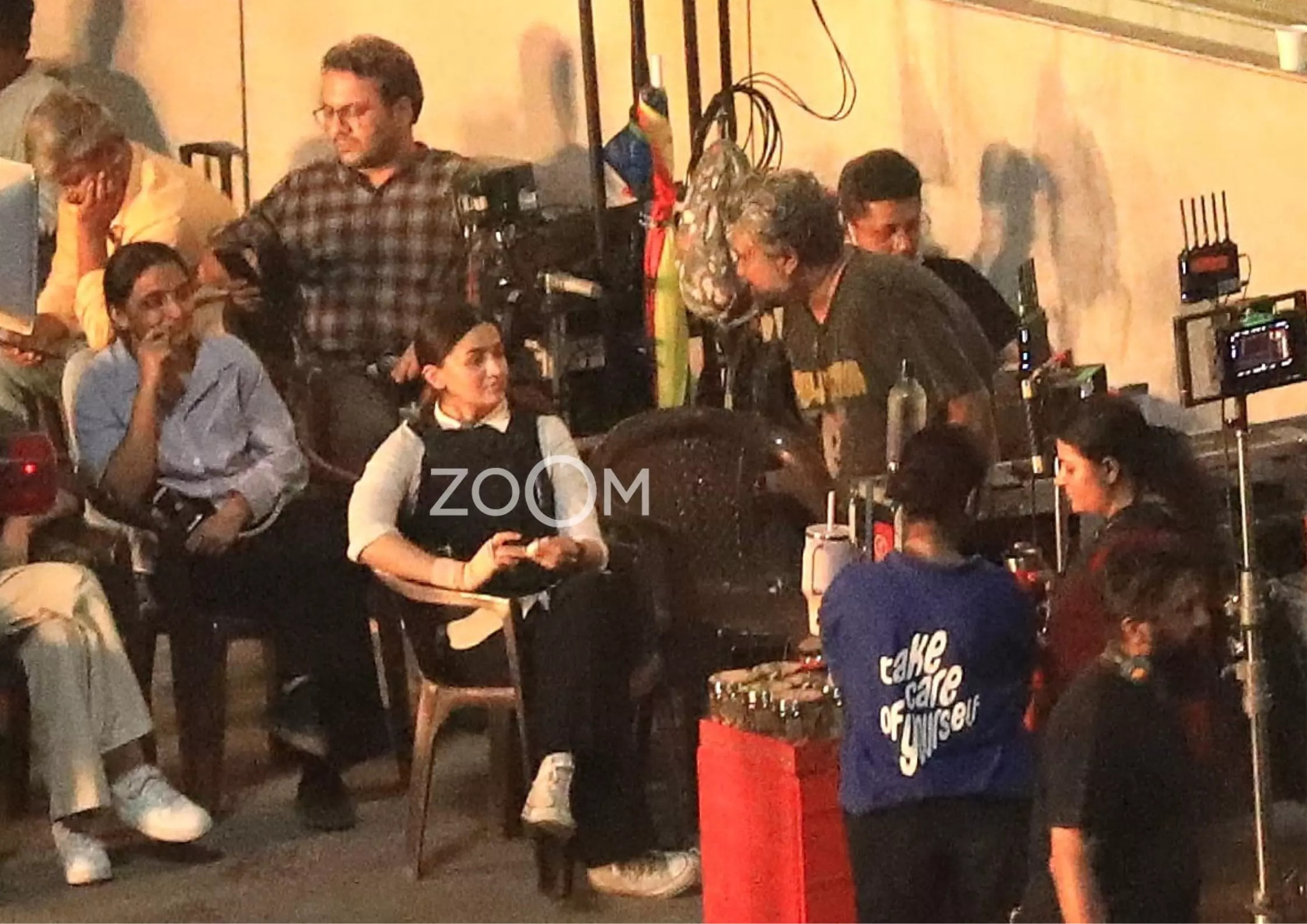 EXCLUSIVE: Alia Bhatt SPOTTED Filming Jigra In Mumbai - Dive Into The Action With Behind-The ...