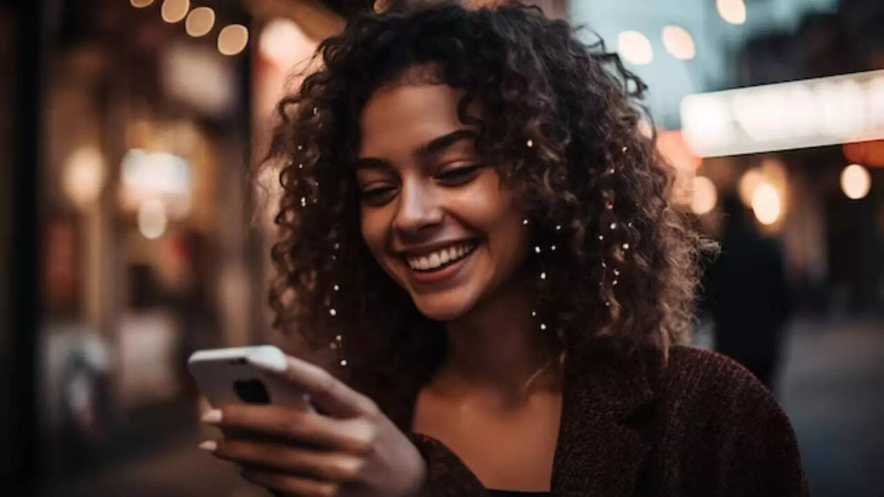 9 Most Common Types Of Cheating In Relationships According To Women