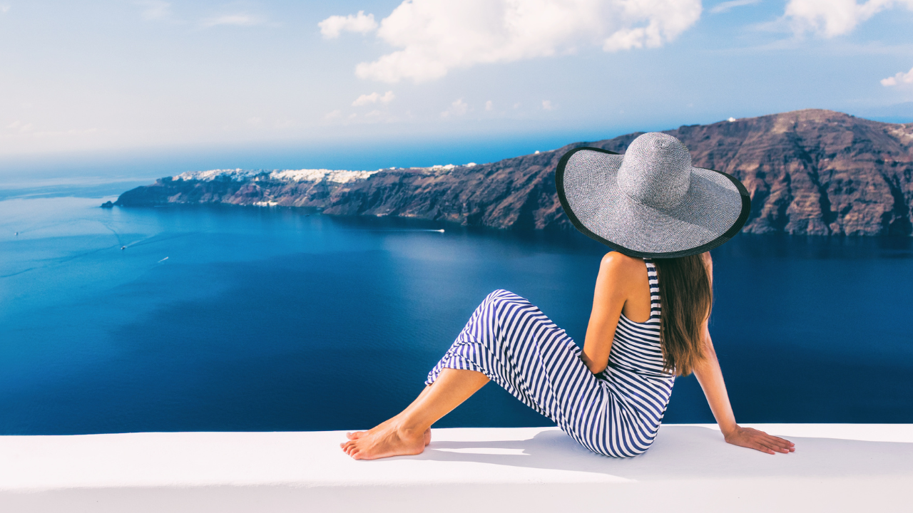 10 Most Luxurious Getaways In The World To End 2023 On A High Note