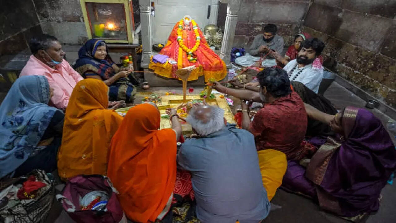 10 Intriguing Facts About Omkareshwar Temple You May Not Know