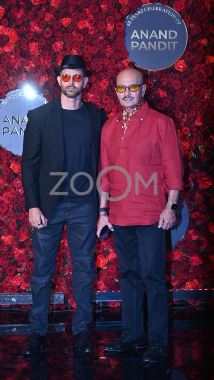 Anand Pandit's 60th Birthday Bash: Shah Rukh Khan, Amitabh Bachchan, Salman Khan And More Arrive ...