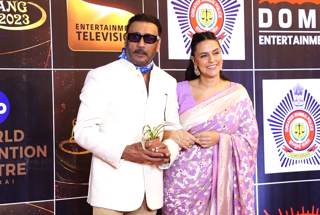 Umang 2023: Dunki Star Shah Rukh Khan, Deepika Padukone, Alia Bhatt ...