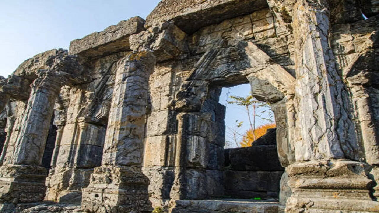 10 Unknown Facts About the Martand Sun Temple in Kashmir