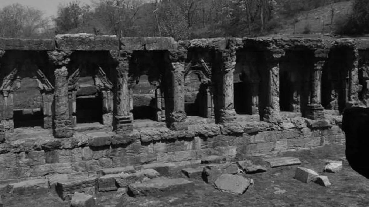 10 Unknown Facts About the Martand Sun Temple in Kashmir