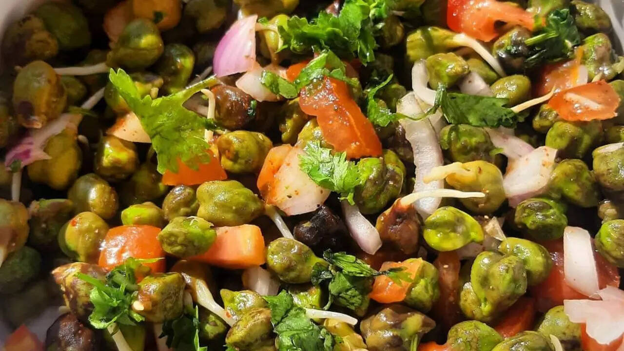 Green Chana: Savour The Flavour Of Winter Special Choliya Or Green ...