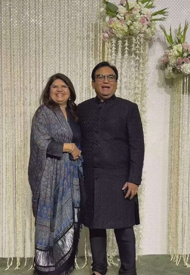 'Kapil Sharma Bhai, hasao na!' Comedian's Hilarious Banter With Paps At ...