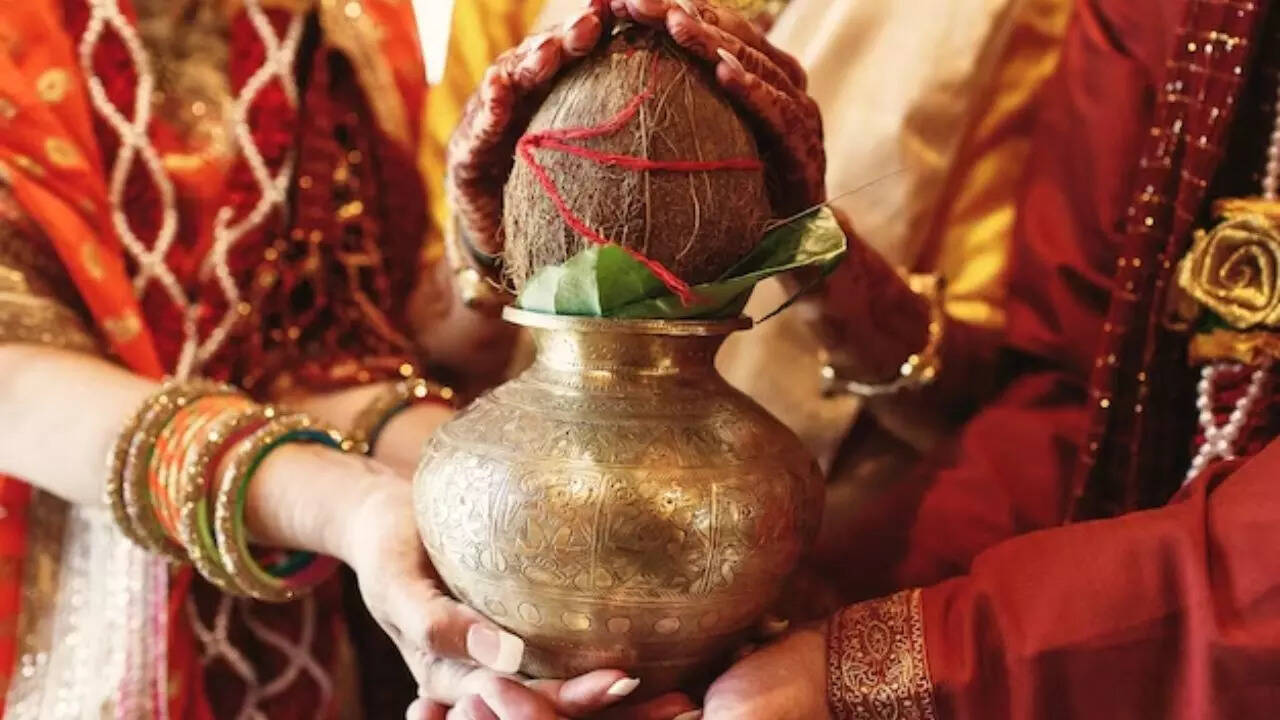 The 7 Vows Of Marriage - Explained