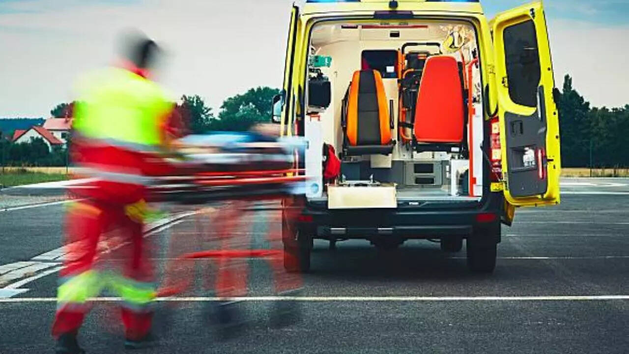 Medical Emergencies: Types Of Medical Emergencies And How To Deal With Them