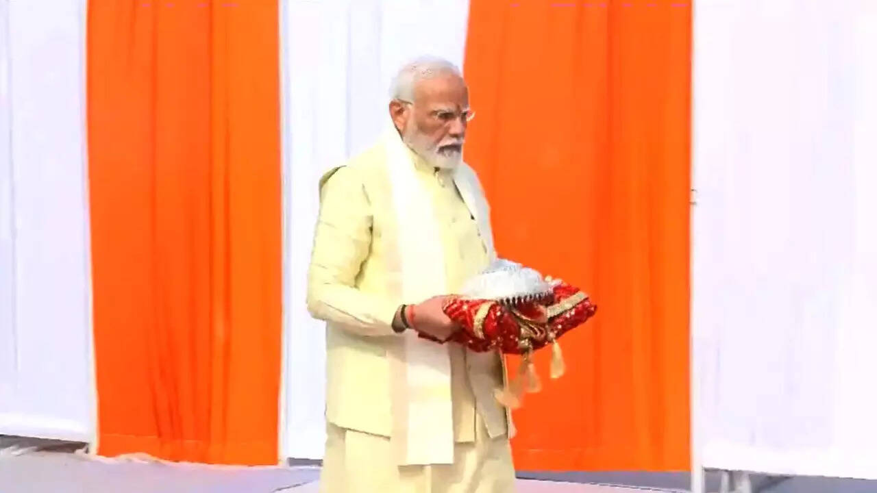 Ayodhya Ram Mandir Pran Pratishtha Ceremony: First Visuals of PM Modi ...