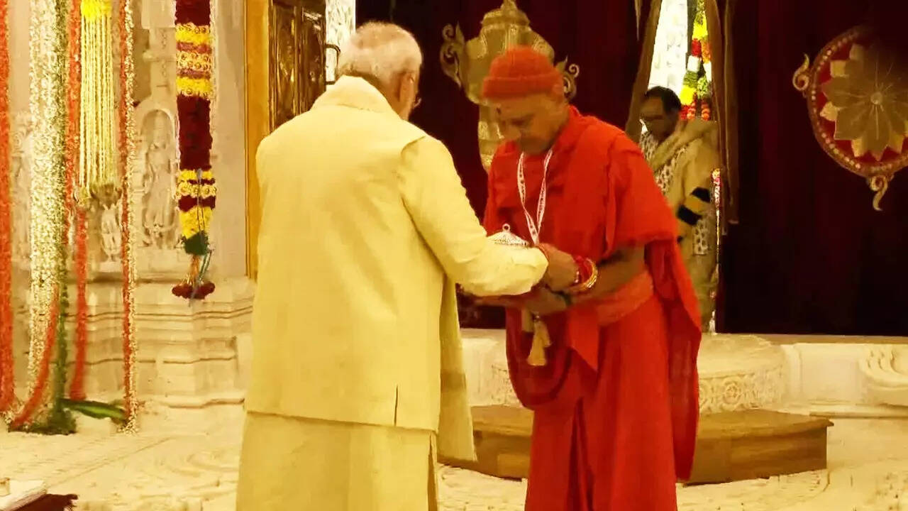 Ayodhya Ram Mandir Pran Pratishtha Ceremony: First Visuals of PM Modi At Ram Temple | Viral News ...