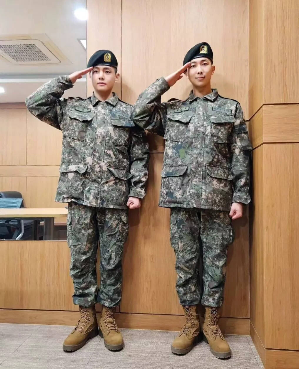 BTS' V To Transfer To ROK II Corps After Passing Intense SDT Training. All You Need To Know ...