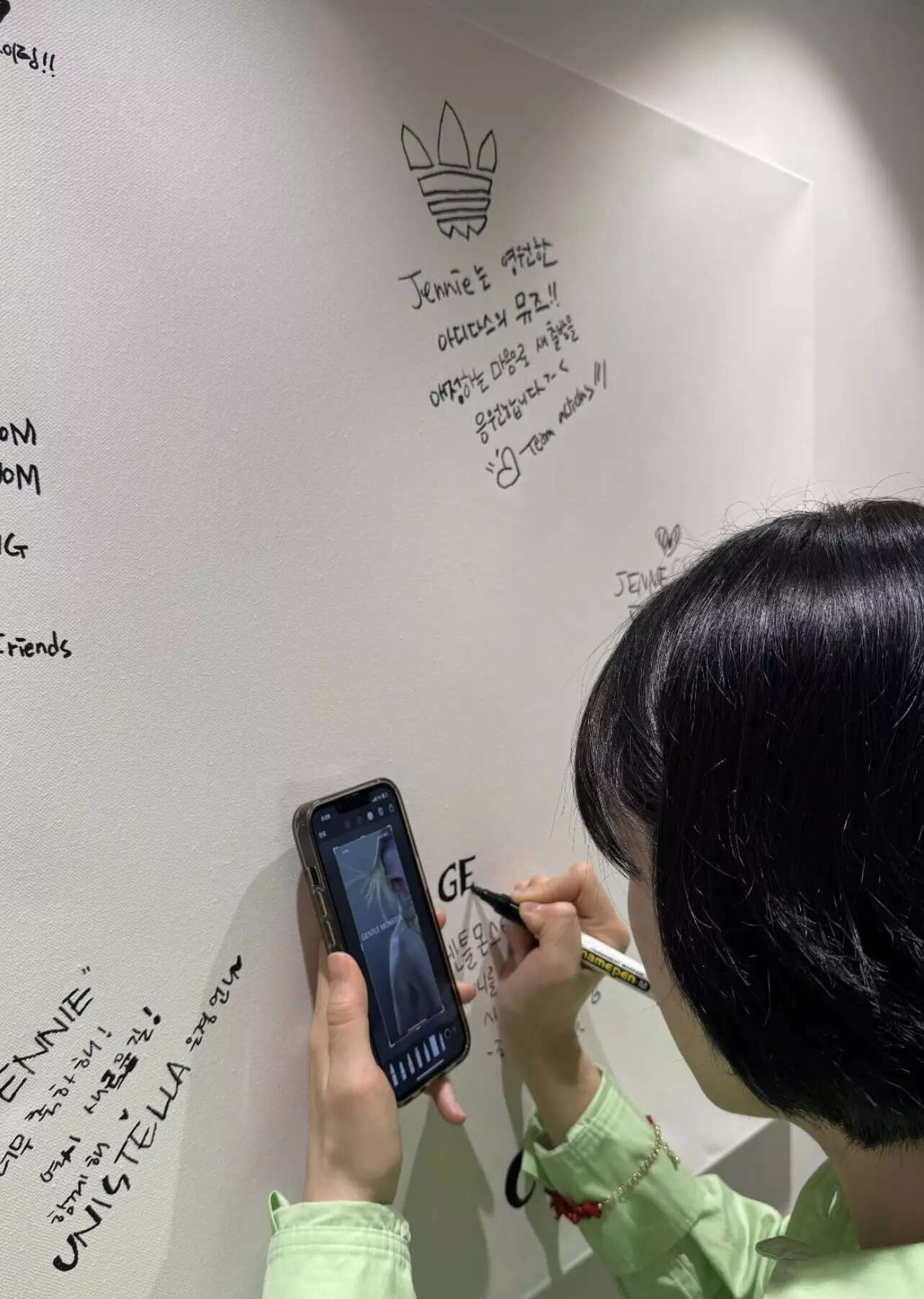 Jennie Kim: Blackpink's Jennie Hosts Extravagant Party At ODD ATELIER's ...
