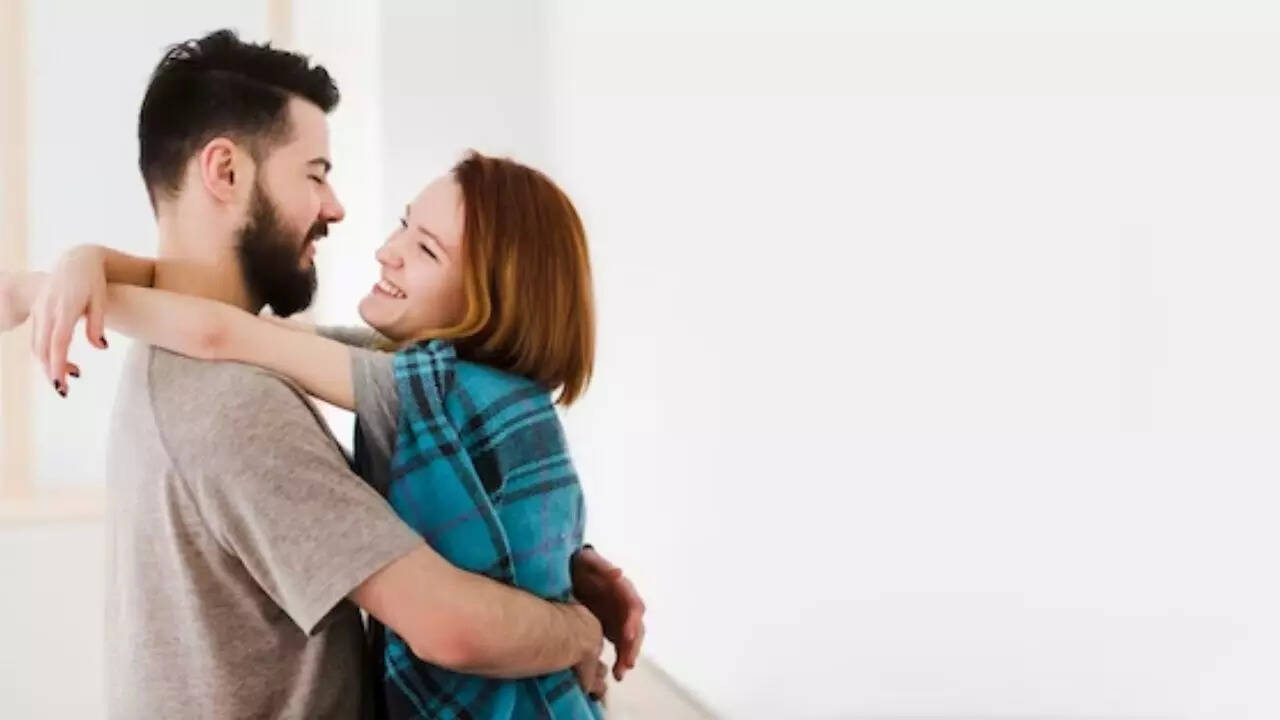 Valentines Day: 45 Instagram Captions For Your Hug Day Photos | Events ...