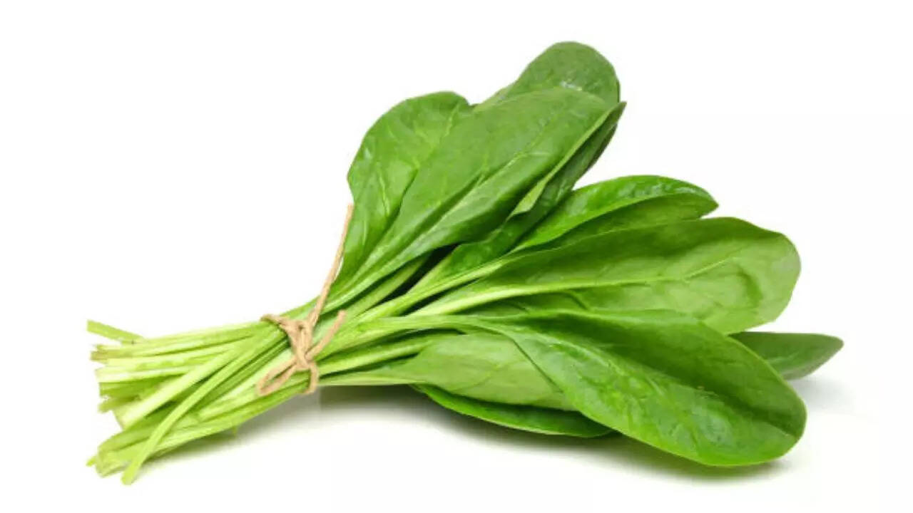 7 Seasonal Leafy Green Vegetables And Tasty Ways To Eat Them | Food ...