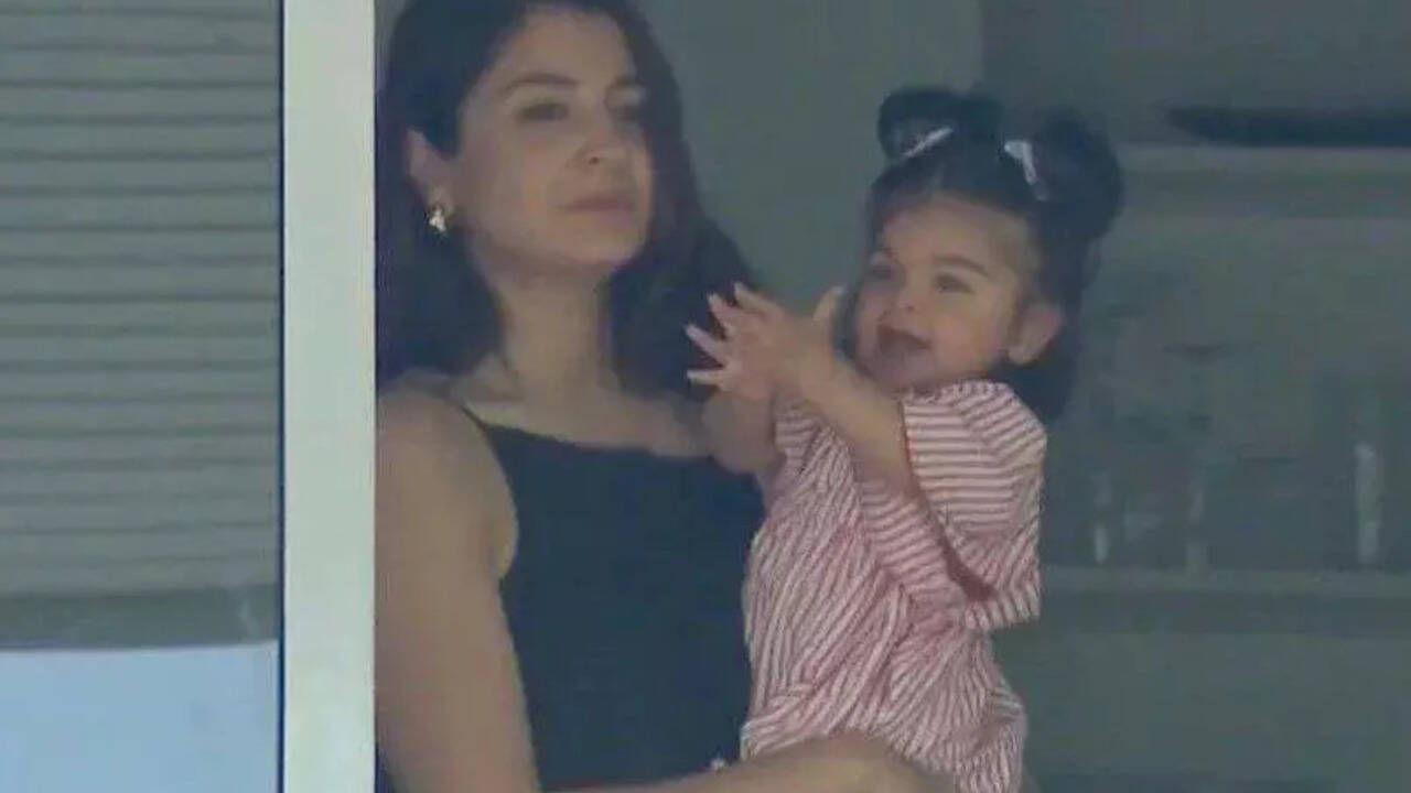 Anushka Sharma Virat Kohli Second Baby Boy Named Akaay, Welcomes Their ...