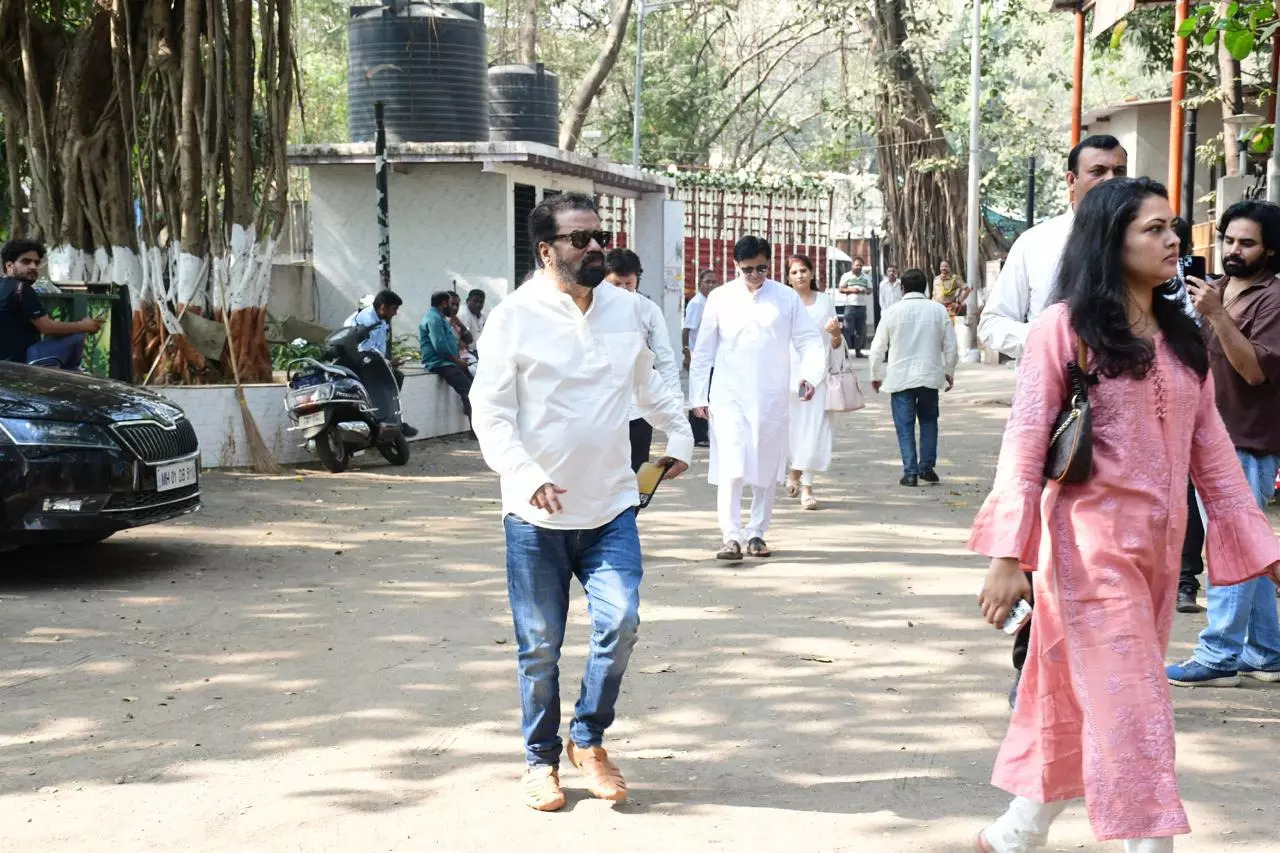 #ZoomIn: Ananya Panday's Day Out, Celebs At Pankaj Udhas' Funeral