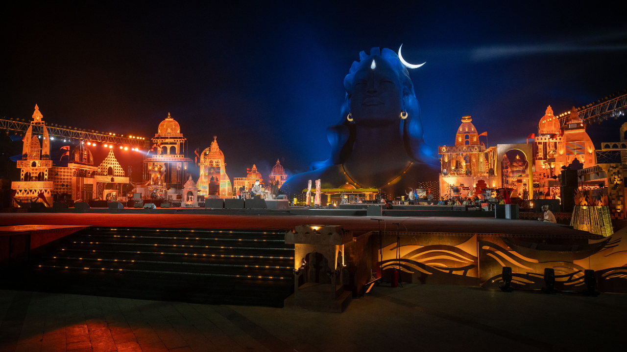 Adiyogi In Different Colours Of Light | India News, Times Now