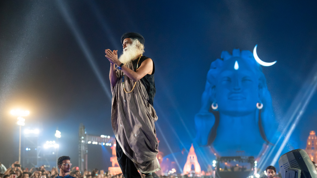 Adiyogi In Different Colours Of Light | India News, Times Now