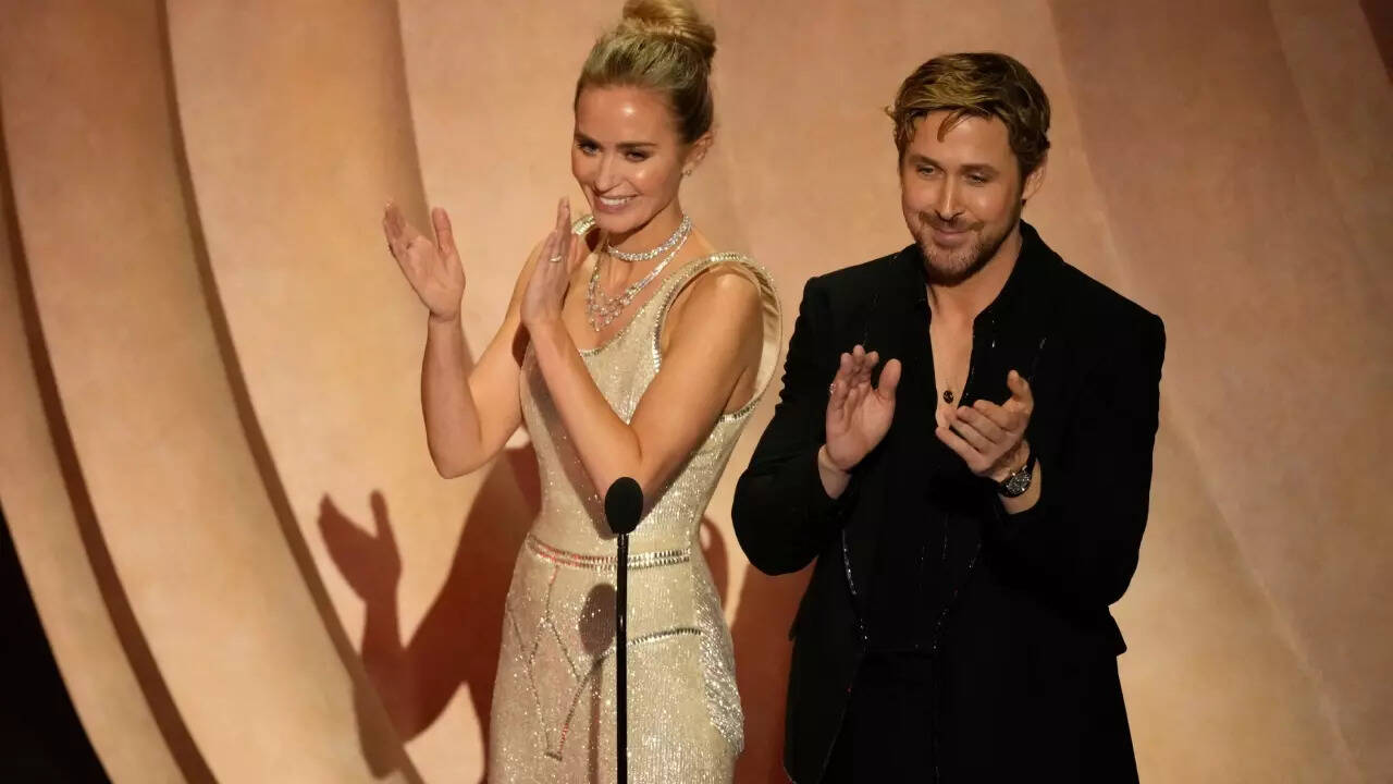 Oscars 2024: Ryan Gosling, Emily Blunt Playfully Roast 'Barbenheimer ... Oscars 2024: Ryan Gosling, Emily Blunt Playfully Roast 'Barbenheimer ...
