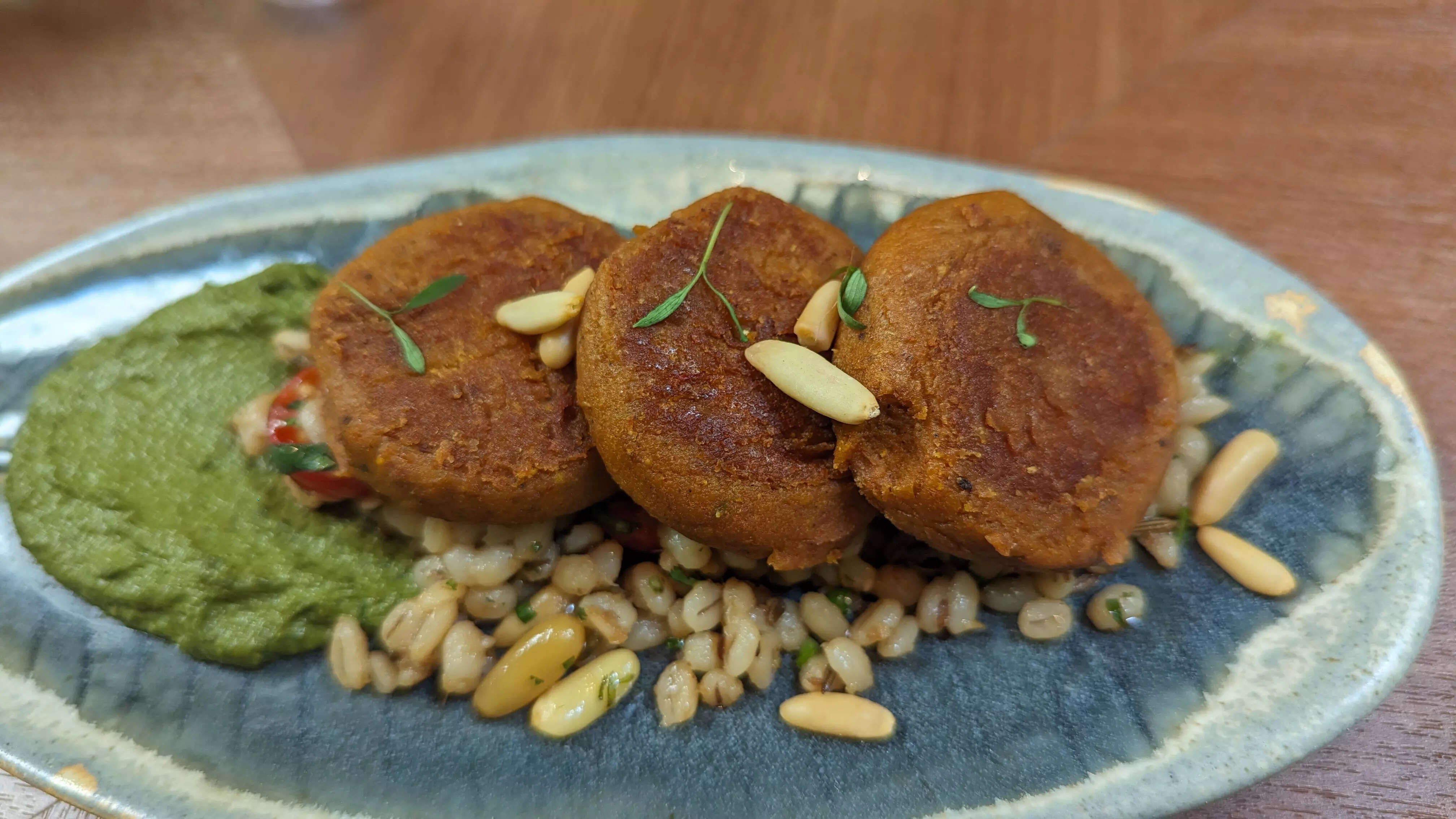 Jalebiwala to Jangbahadur Kachori -Walking the by-lanes of Of Old Dilli ...