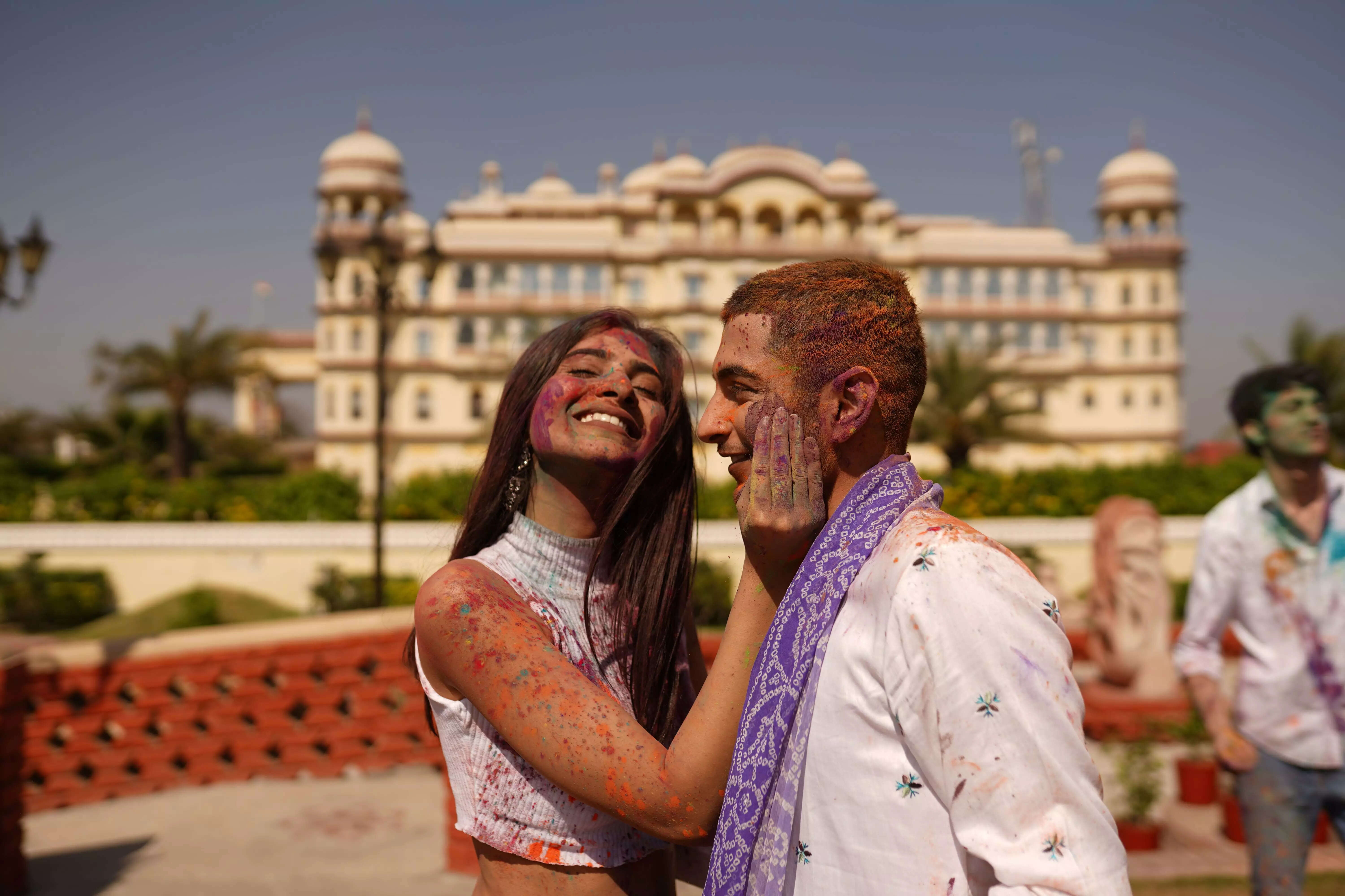 Holi Staycation Guide: Celebrate Holi Long Weekend in India with These ...