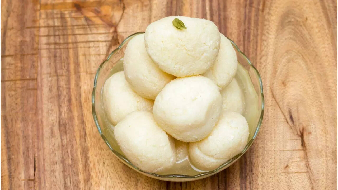 Atreyapuram Pootharekulu And 9 Other GI-Tagged Desserts Of India ...