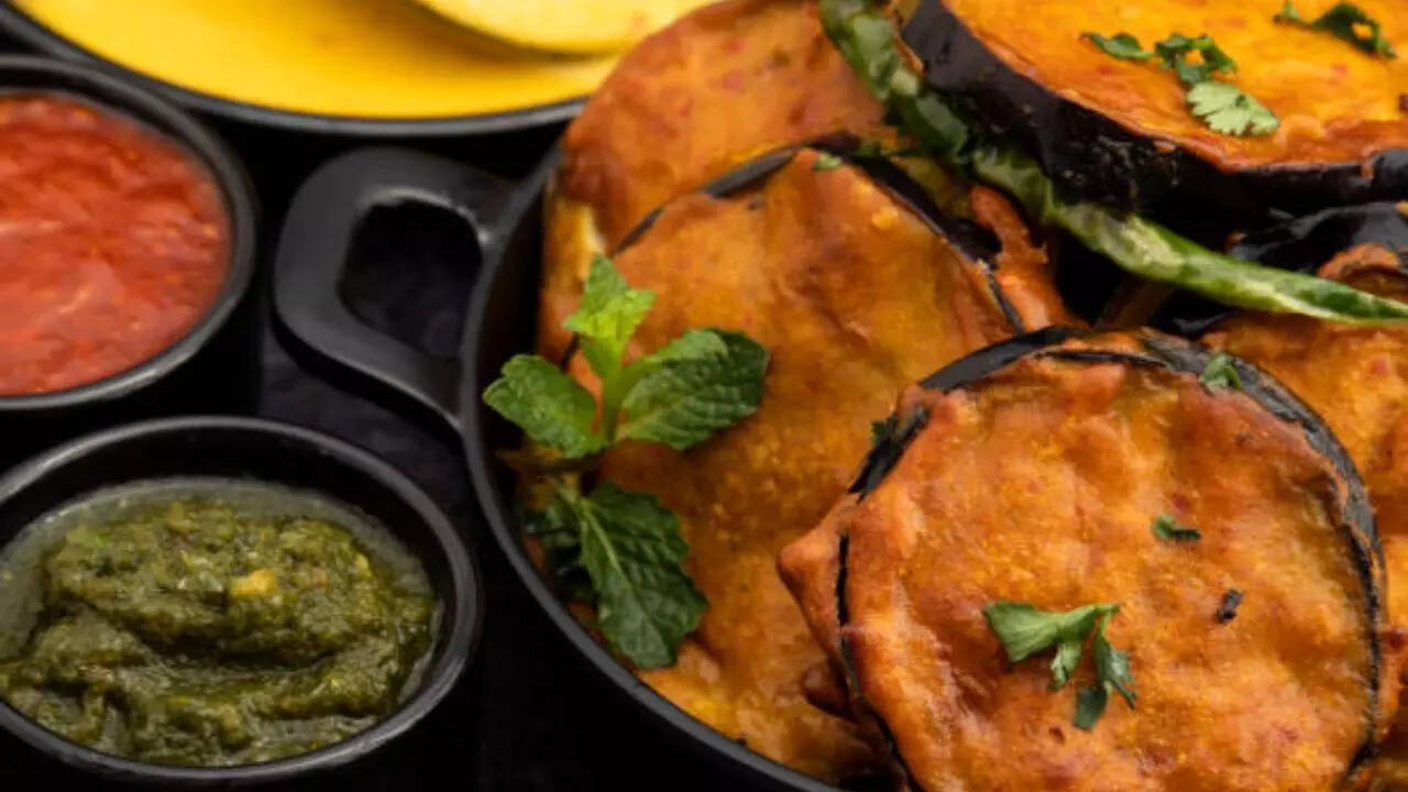 Bharta To Dal- 9 Tempting Brinjal Dishes For Lunch | Food News News ...