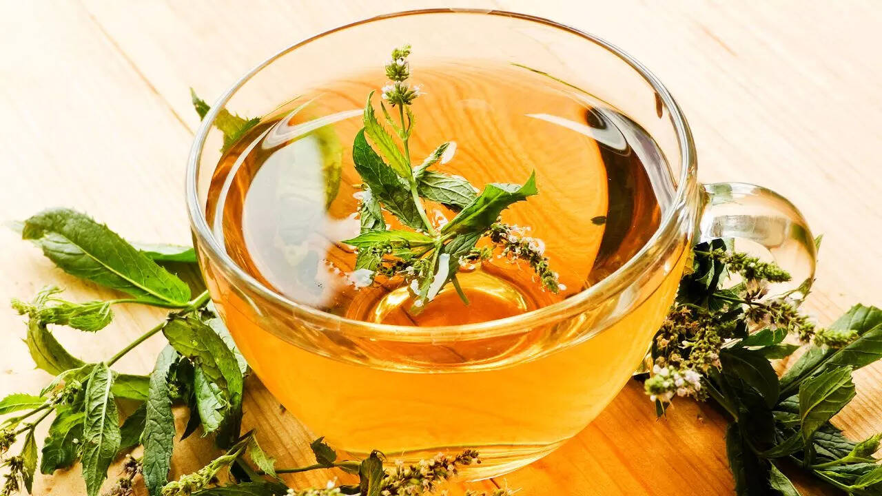Causes of Bloating | From Peppermint Tea To Fennel Tea: 7 Best Teas To ...