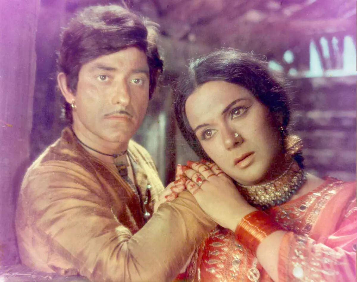 Priya Rajvansh: Aaj Socha Toh Aansoon Bhar Aaye….Who Killed Priya ...