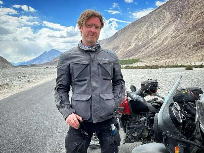 Alexx O'Nell: Ae Watan Actor Alexx O'Nell Reacts To Being Called Modern Day Tom Alter ...