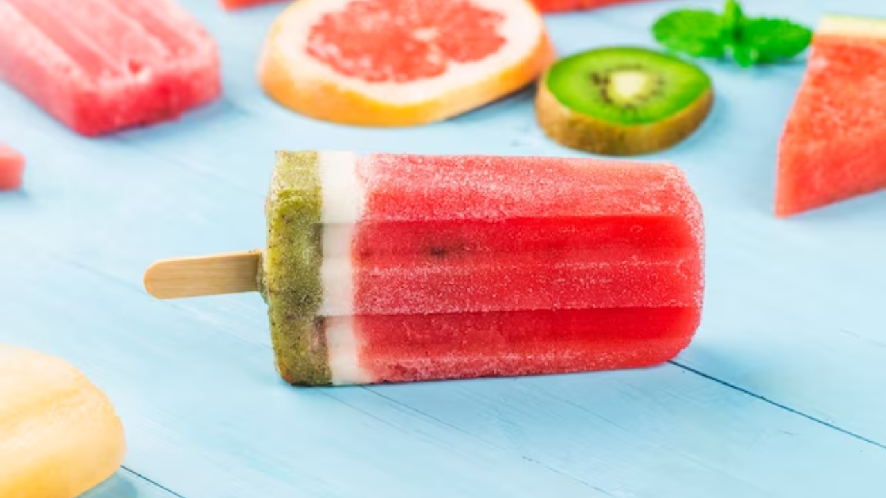 Summer Popsicle Recipes: 7 Easy and Healthy Popsicles To Make At Home ...