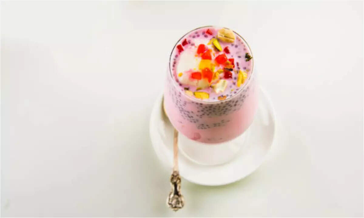 Sabja Seeds For Summer: 7 Ways To incorporate Sabja Seeds In Your Diet ...