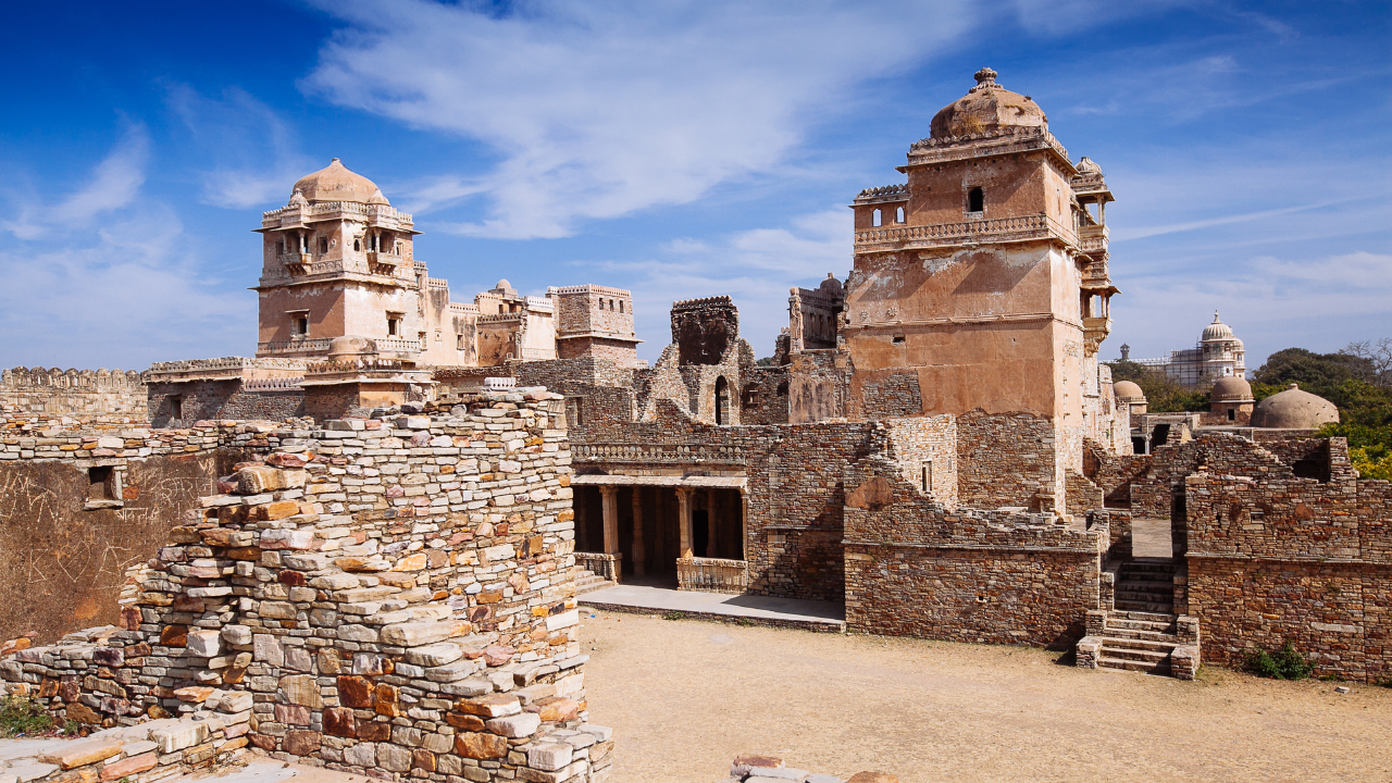Teach Your Kids About Rajput History At These 7 Forts