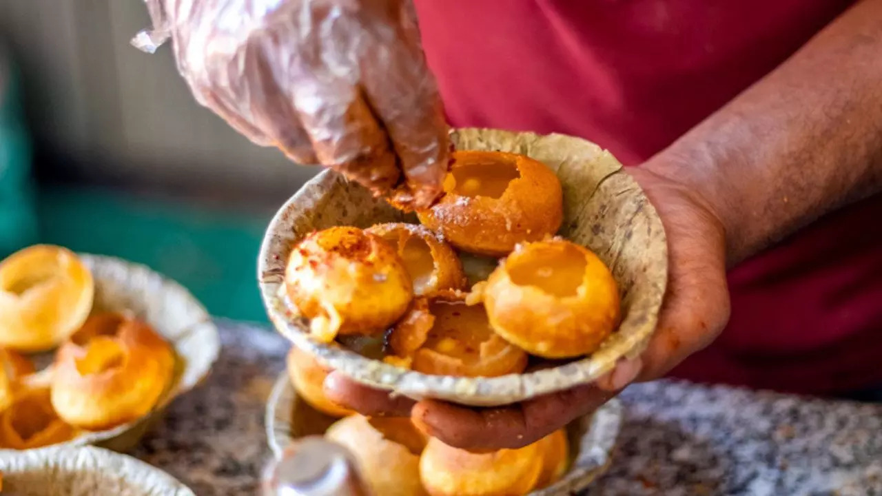 Different Types of Pani Puri: 12 Quirky Pani Puri Varieties To Surprise ...